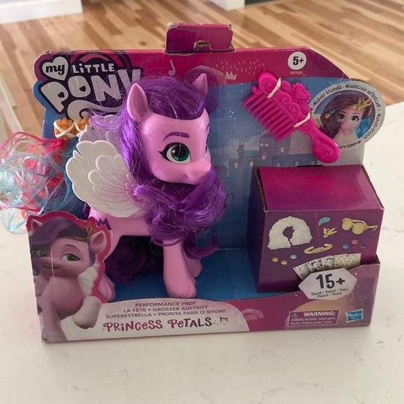 My Little Pony | Toys | My Little Pony Princess Petals 5 Pieces New In ...
